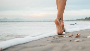 ¿Por qué debes caminar descalzo por el bosque? - Ecoterapeuta